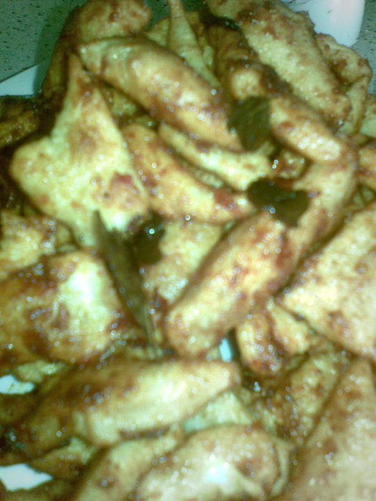 WARNA-WARNA KEHIDUPAN: GEGETAS PEDAS