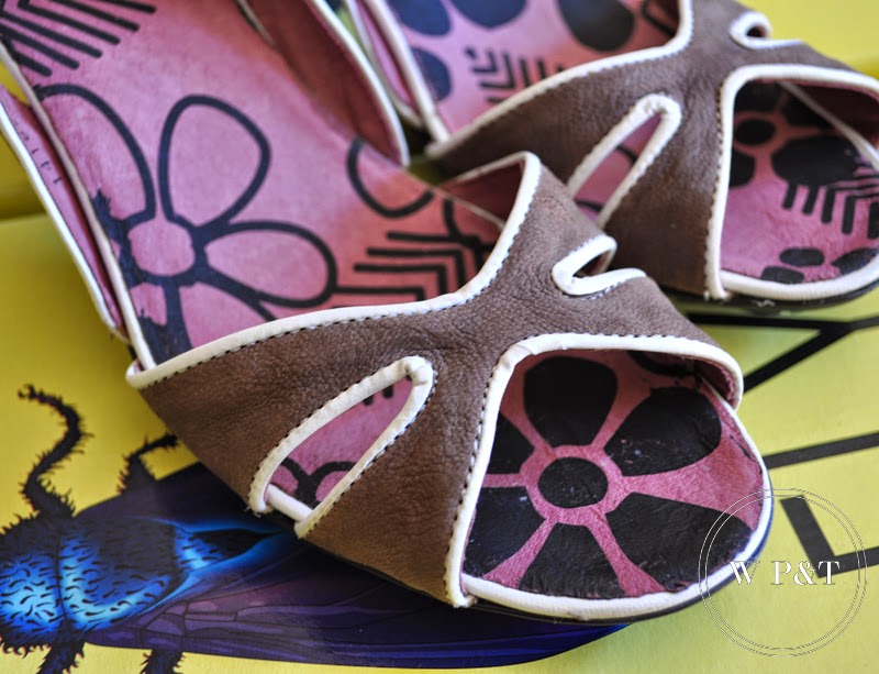 WOMEN'S Pleasures & Treasures: Shoes addiction