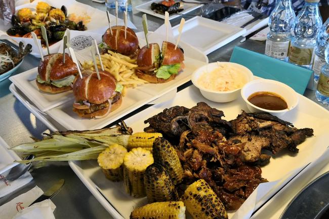 HIGH LINE ROOF TOP MARKET, RW GENTING KINI DIBUKA