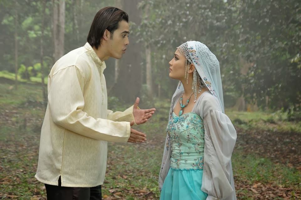 SECOND OPINION: REVIEW: PENANGGAL - Malaysia