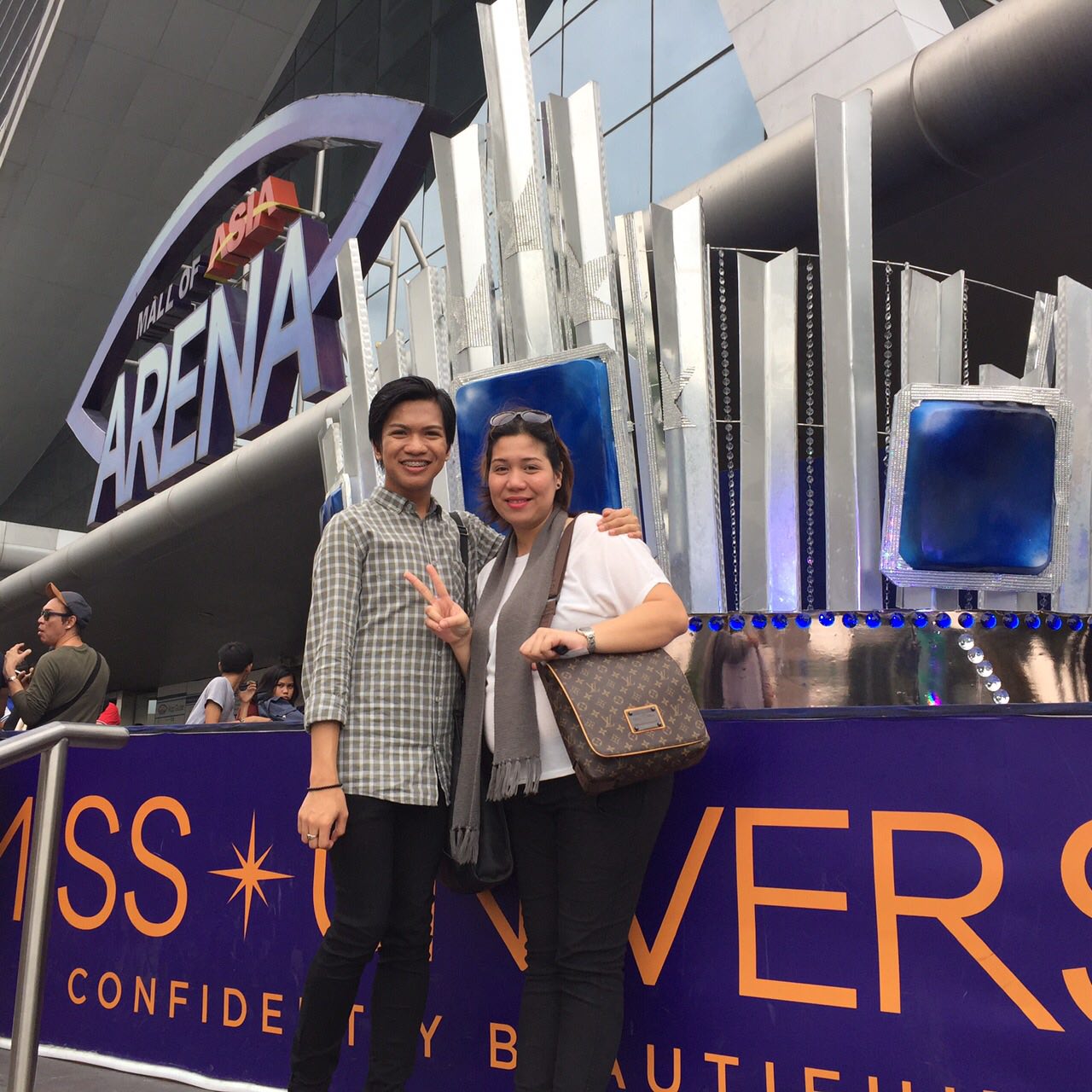 Miss Valenzuela: Miss Universe in Manila 2016: The Dress Rehearsal