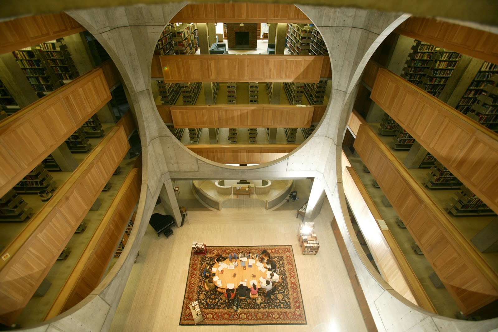 Biblioteca Exeter. Louis Kahn