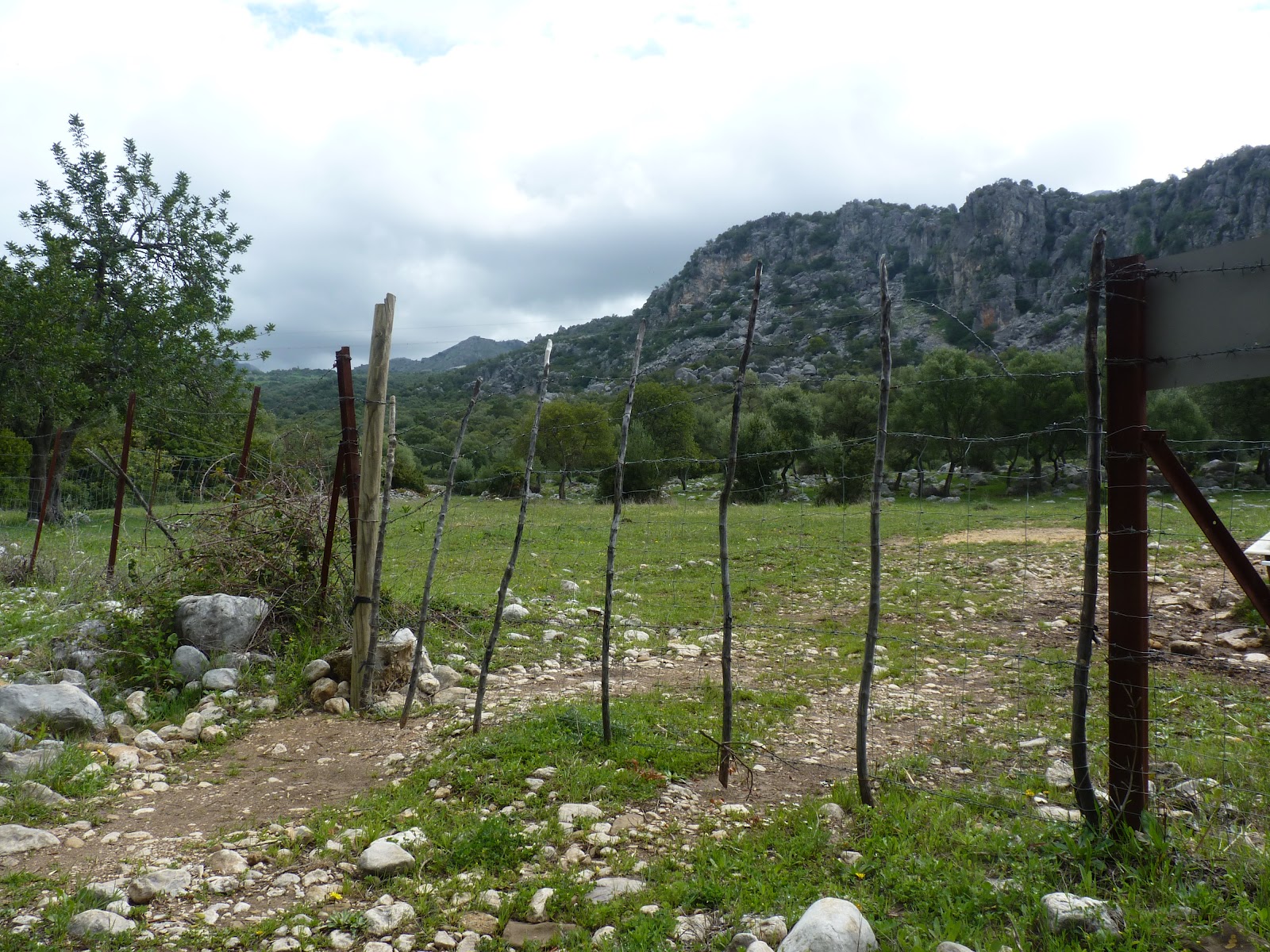 Manuel Cabello y Esperanza Izquierdo: "El blog de Ocurris". "Ubrique en ...