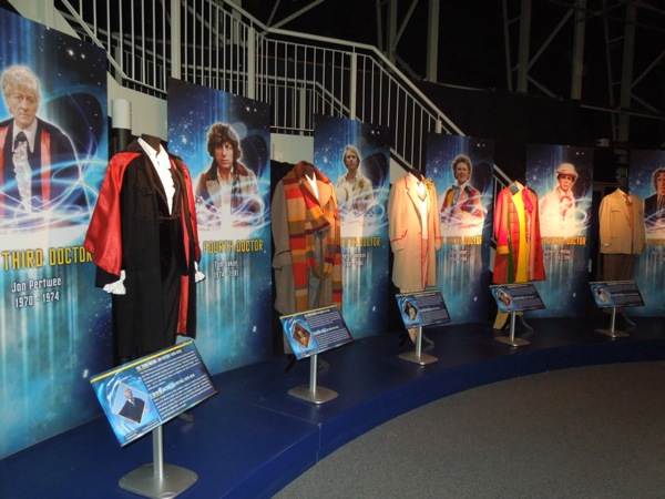 Hollywood Movie Costumes and Props: First through Fourth Doctor ...