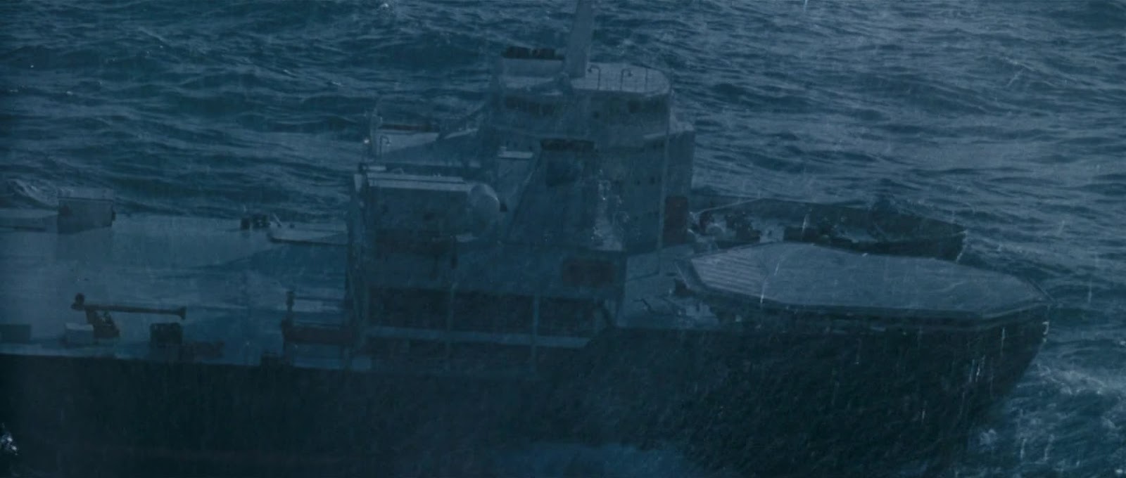 model ships in the cinema: The Abyss 1989 Part 5