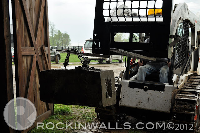 ROCKIN WALLS: Tool - Pin Lewis, Lifting Stones