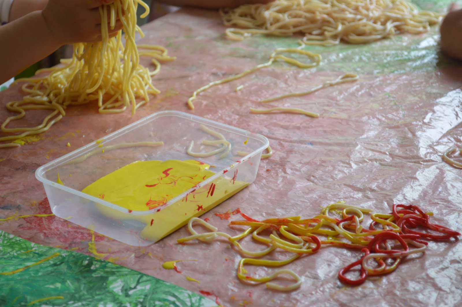 Interaction Imagination: Summer Spaghetti painting part two!