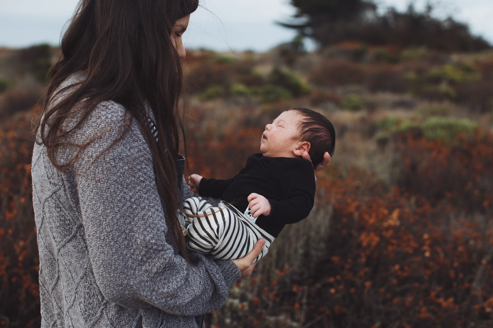 Lattes & Layers: One month with Baby Declan