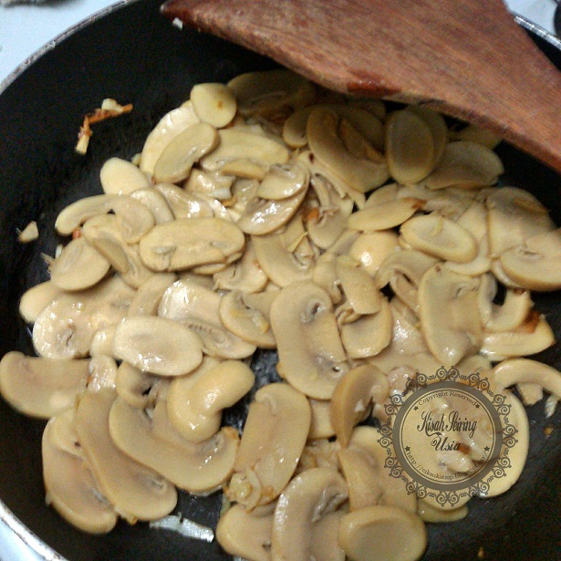Resepi Cendawan Masak Sos Tiram | cik sukα taip