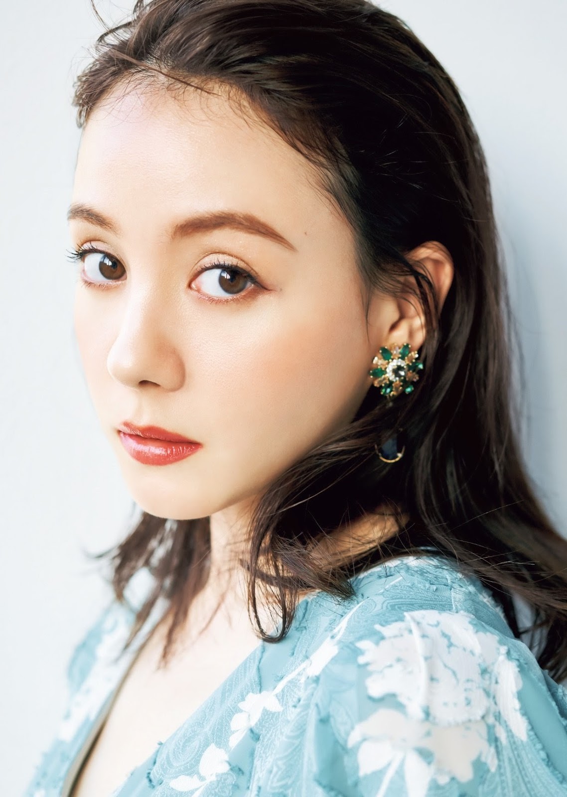 1992 / Reina Triendl / トリンドル玲奈 / とりんどるれいな / 트랜들 레이나 / Model