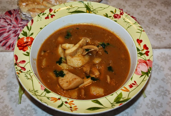 mis recetas dulces y saladas: guiso de cachón con patatas