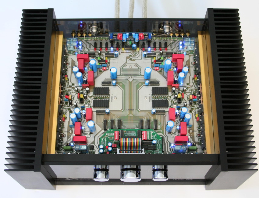 穩力音響 audio/video design 用音樂來感動這個世界: 經典原創的擴大機ASR AUDIO LUNA 6