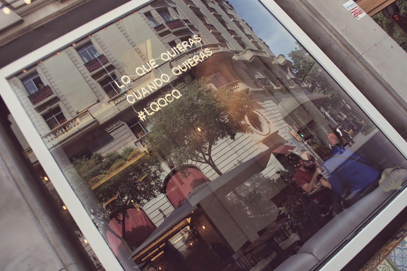 La Florinata: En la Ciudad: Alsur Café Llúria, un nuevo templo del ...