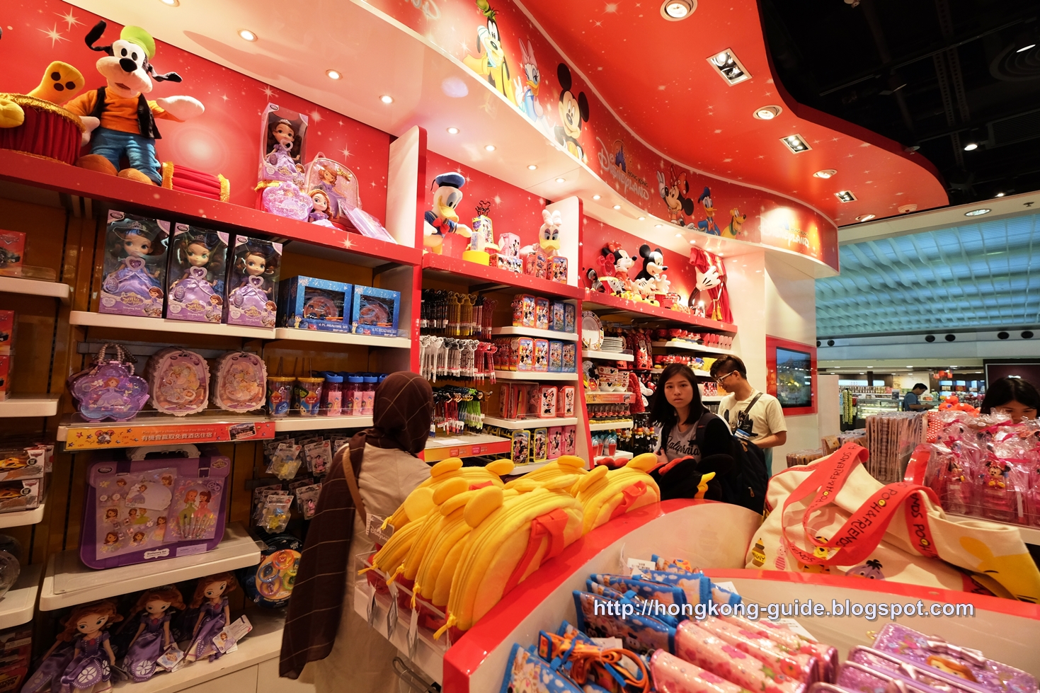 รีวิวร้าน The Magic of HK Disneyland (HK Disney Store) ที่สนามบิน