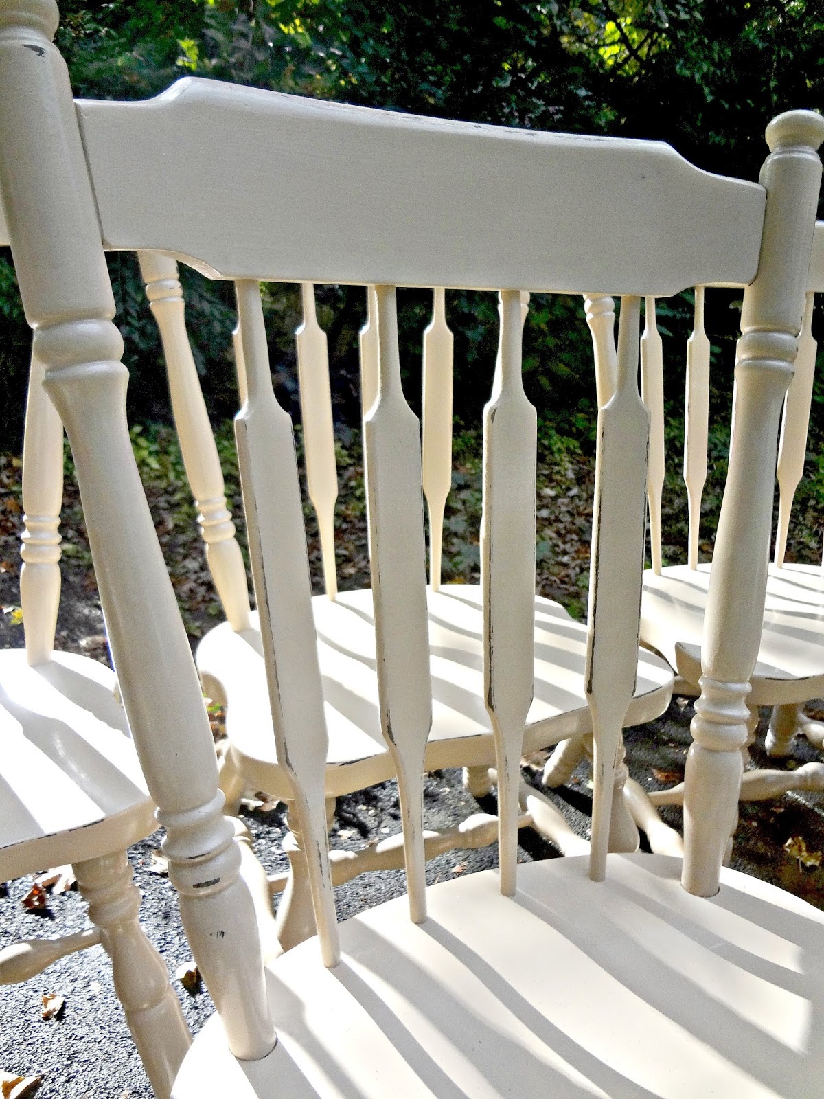 Heir and Space: A Painted Cottage Dining Set