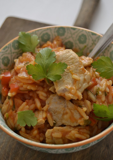 Arroz con cerdo y pimiento | Cocinar es ponerse