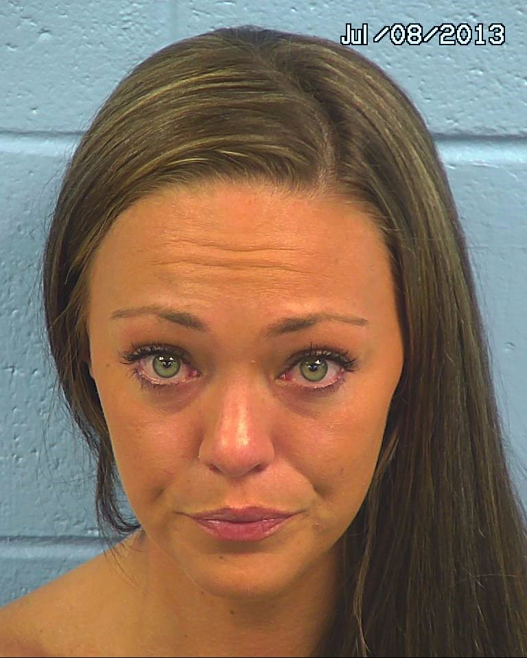 Etowah County Mugshots: Amy Renee Martin - Age 28