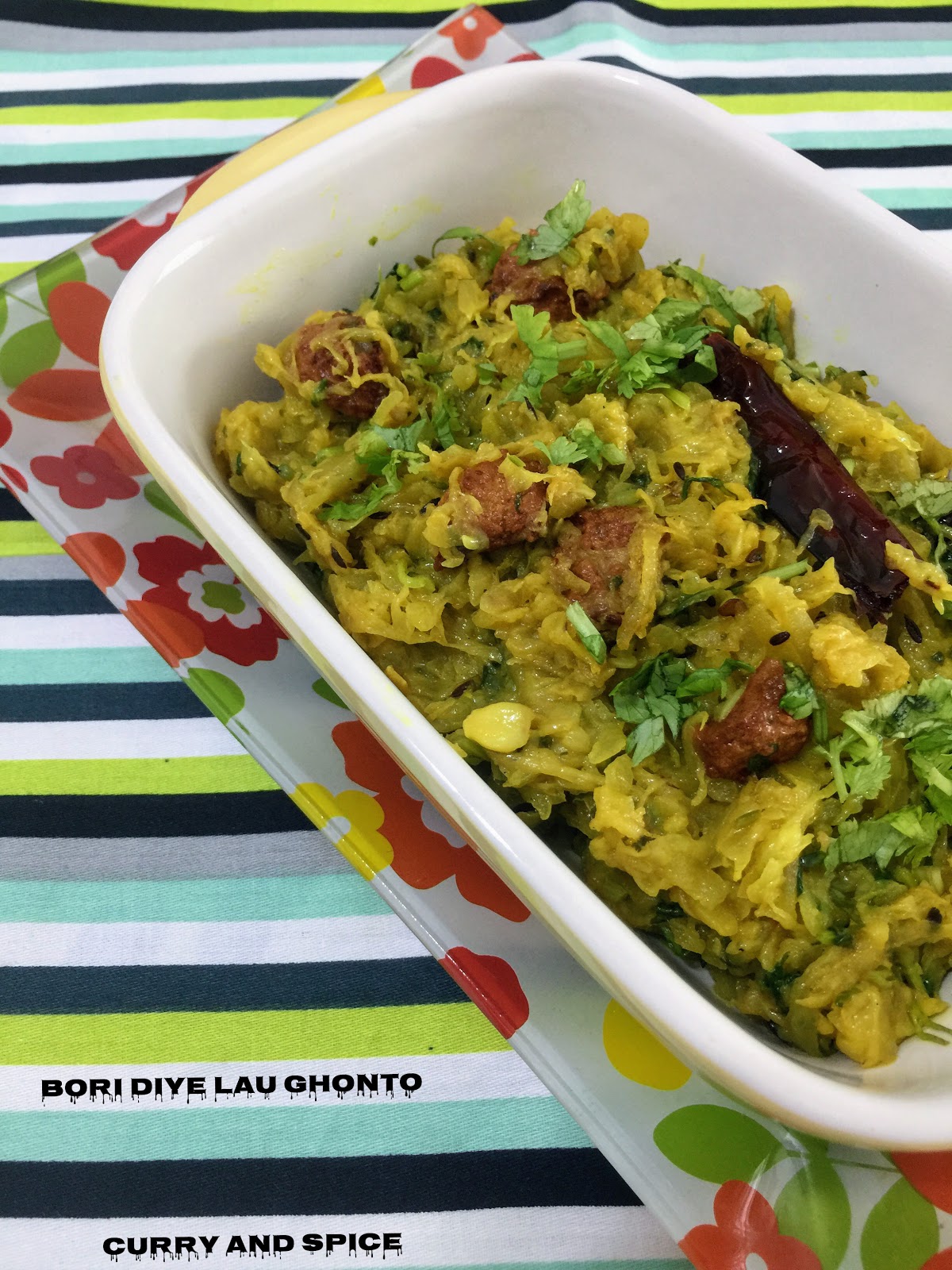 CURRY AND SPICE: BORI DIYE LAU GHONTO