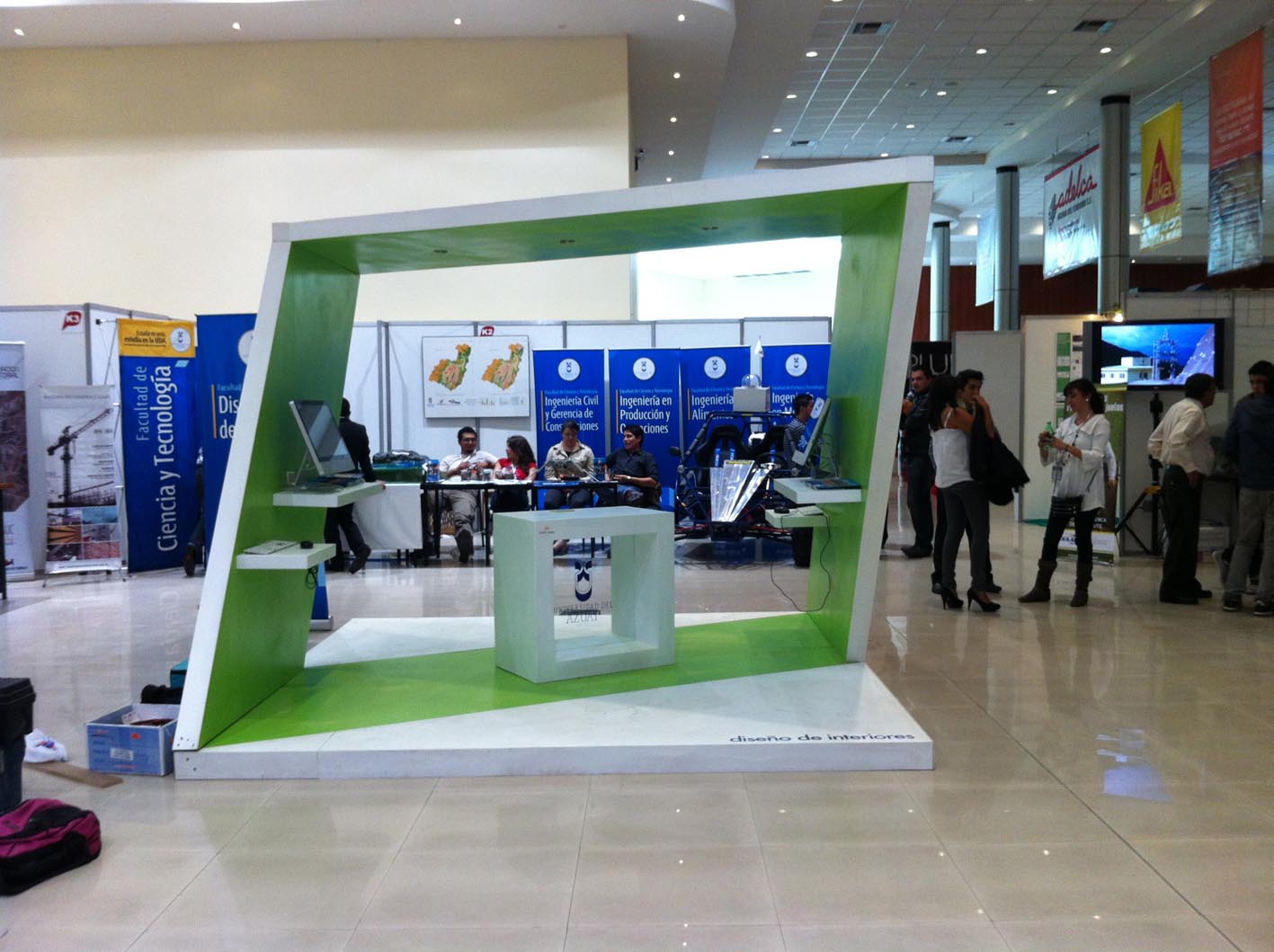 Diseño de objetos: PRESENTACIÓN DEL STAND DE DISEÑO