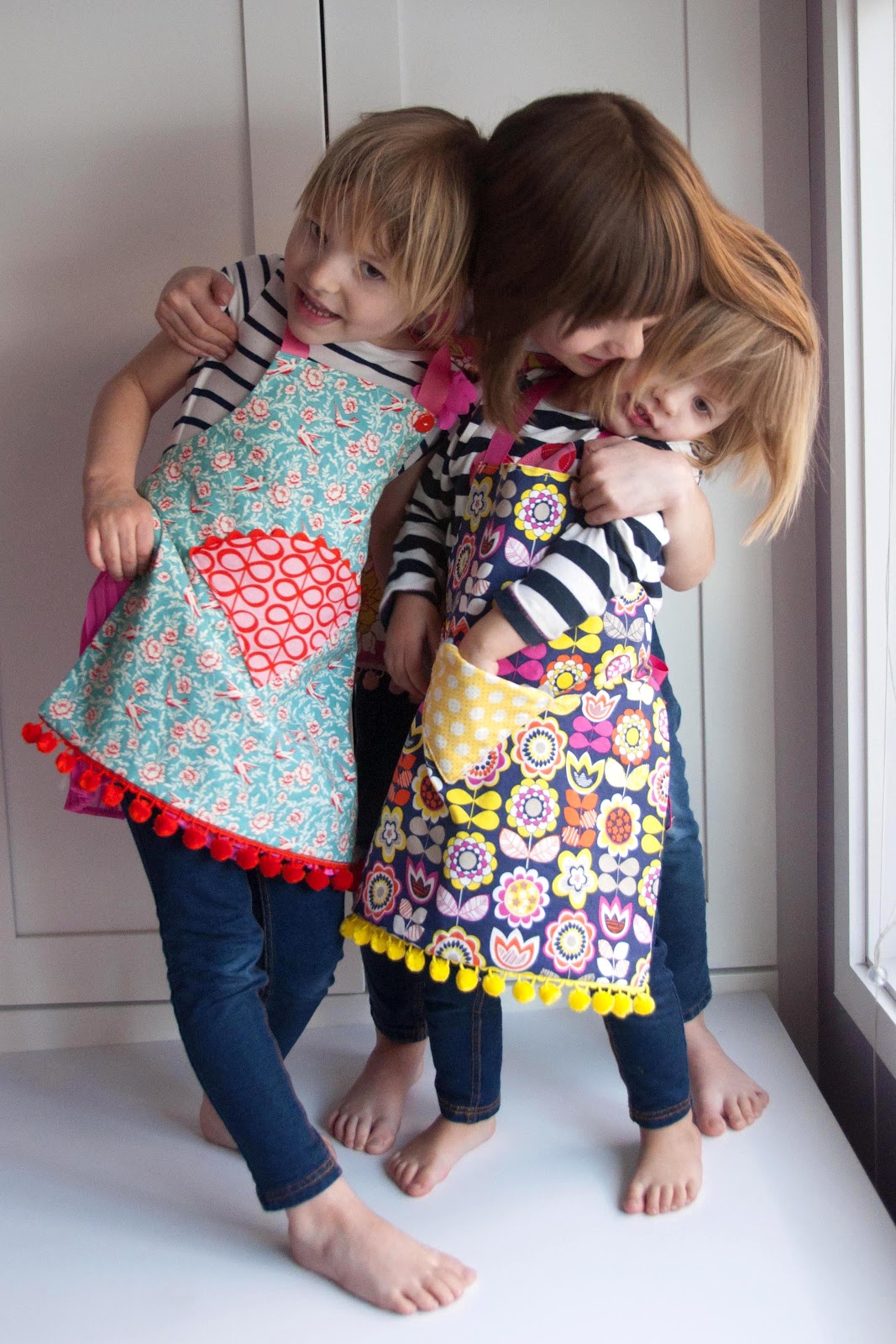 Aesthetic Nest: Sewing: Child's Reversible Fat Quarter Apron (Tutorial ...