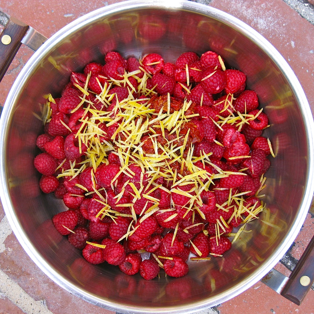 JULES FOOD...: Raspberry Chipotle Jam