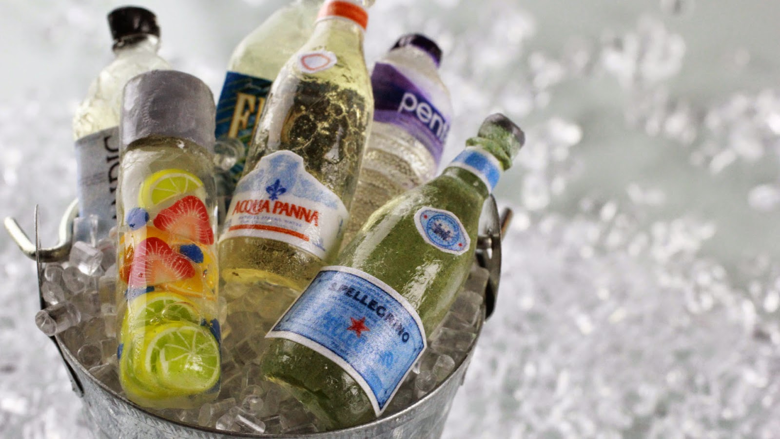 Toni Ellison: Miniature Water Bottles - UV Resin Magic Glos (Lisa ...