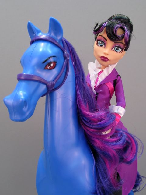 Monster High "Headless Headmistress Bloodgood" | The Toy Box Philosopher