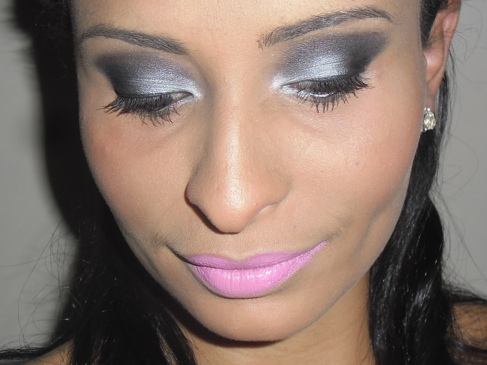 Suh Makeup: Make : Prata com preto (noite)