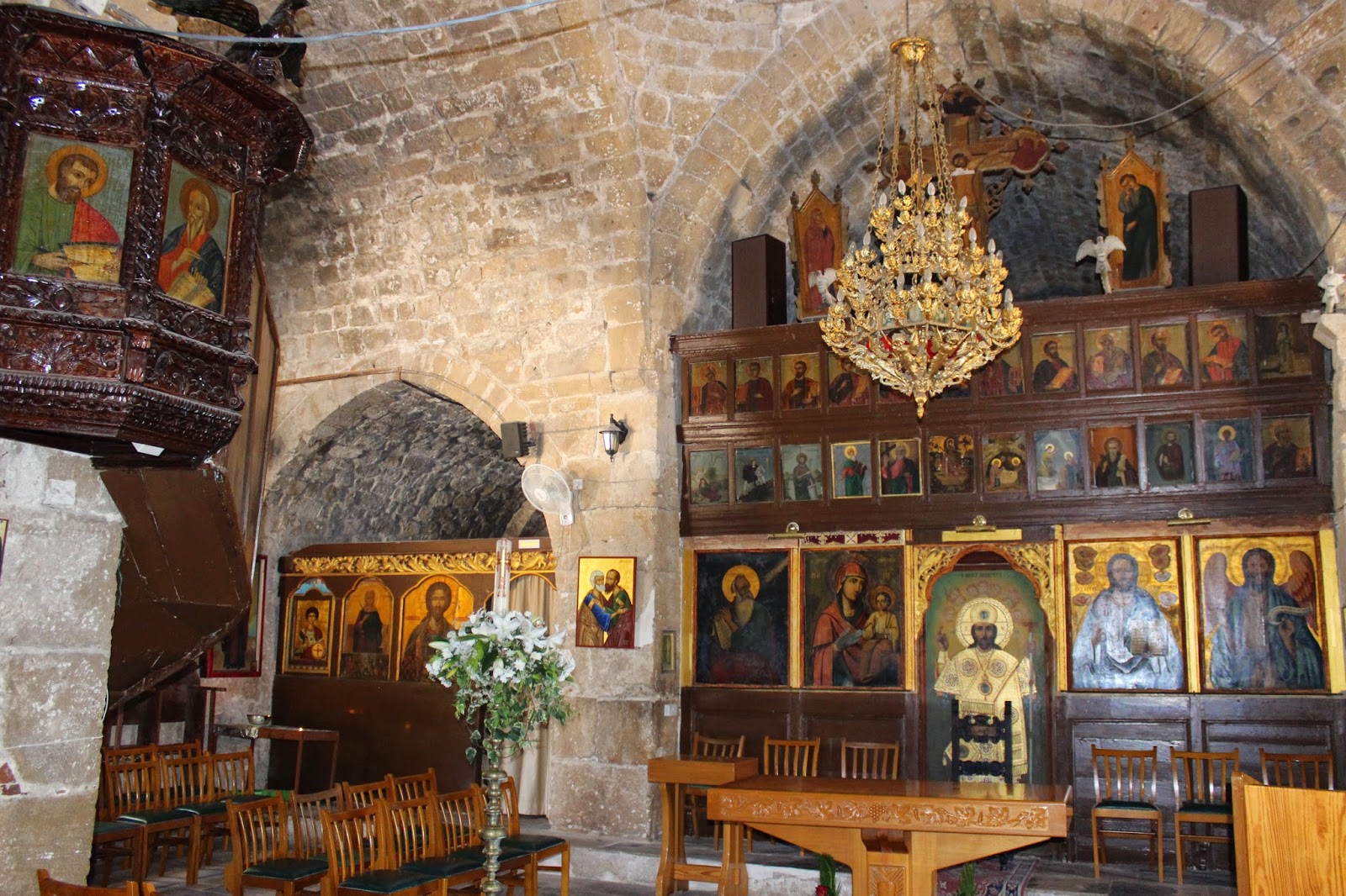Between: Paphos churches and St Paul's Pillar