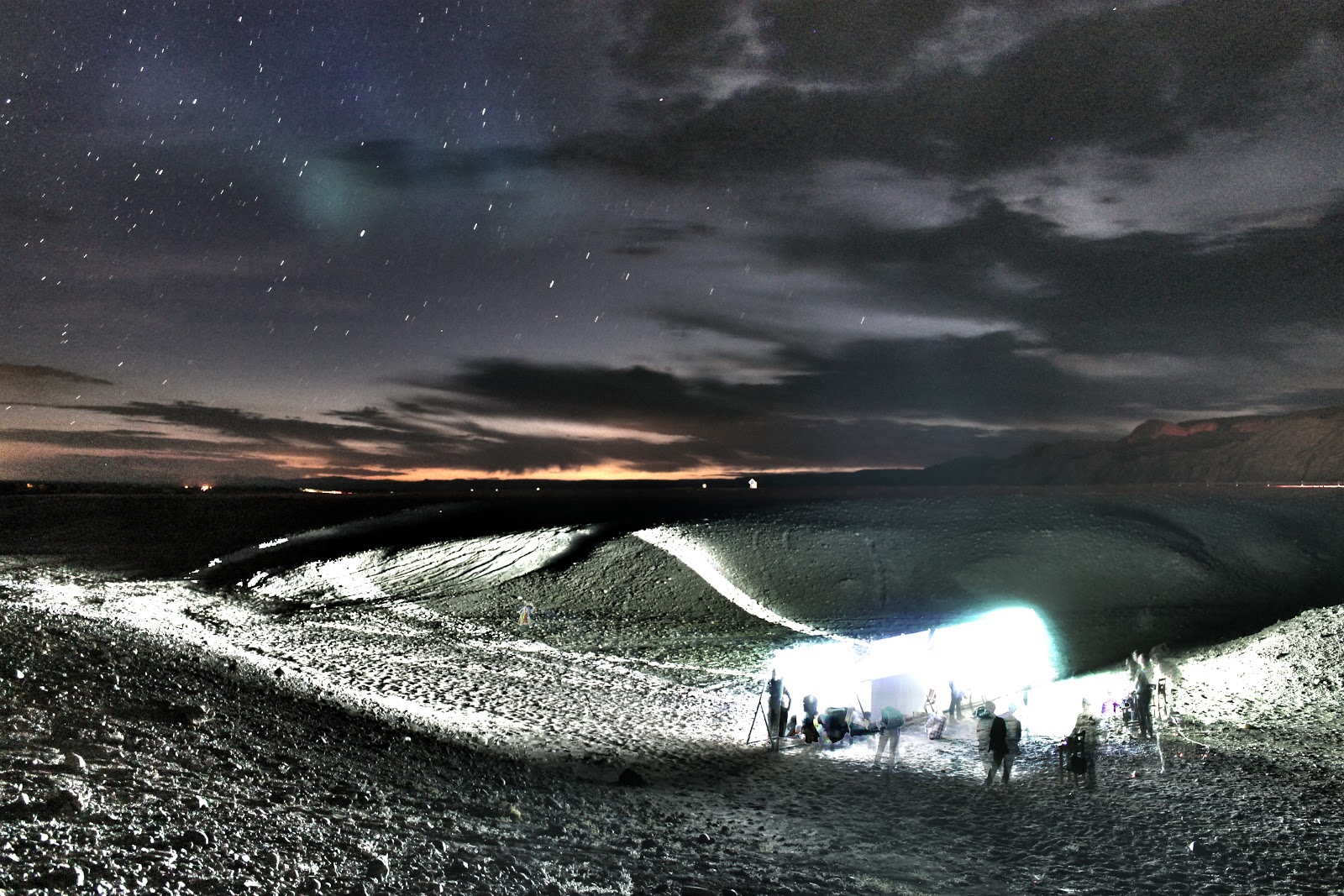 CHILE BY NIGHT