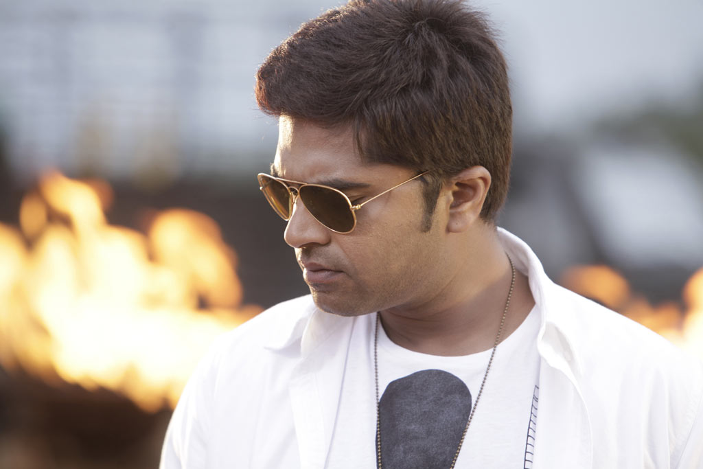 Simbu New Look Stills in Osthi |Tamil Cinema News Updates website