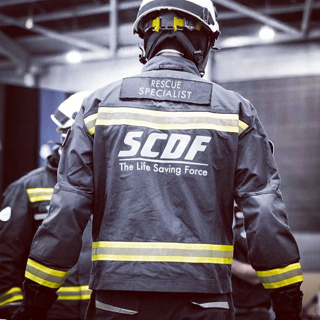 Interesting Green: SCDF officers break into Yishun flat to save worker