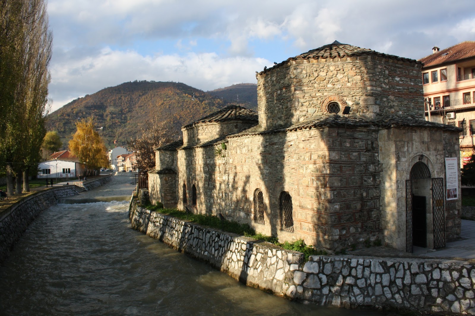 Tetova ime: Monomentet historike