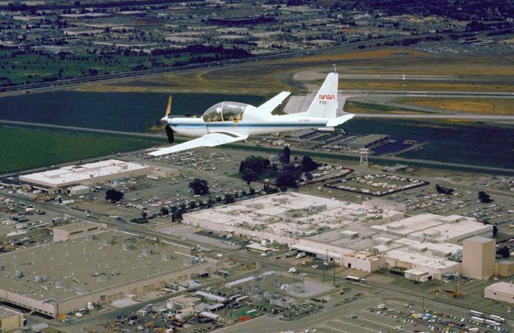 nhungdoicanh: Lockheed YO-3 Quiet Star