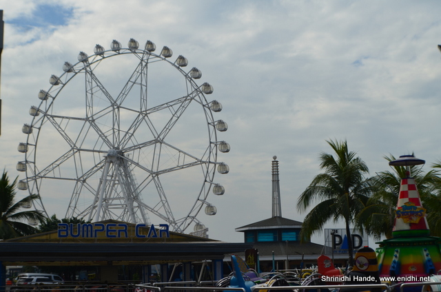 Skywatch Friday-MOA Eye Ferris Wheel, Manila - eNidhi India Travel Blog