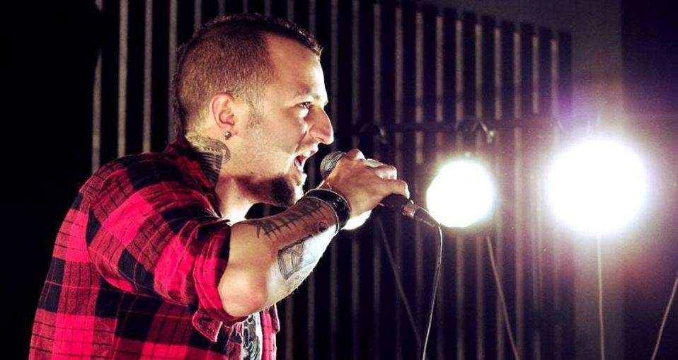 TWINSHOTEL: Jay Ray: Иногда действительно требуется время побыть одному