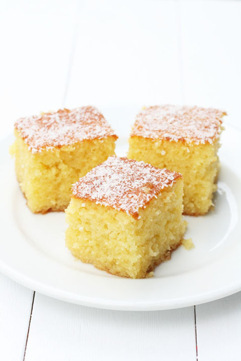 Coconut ravani- coconut semolina cake / cookmegreek