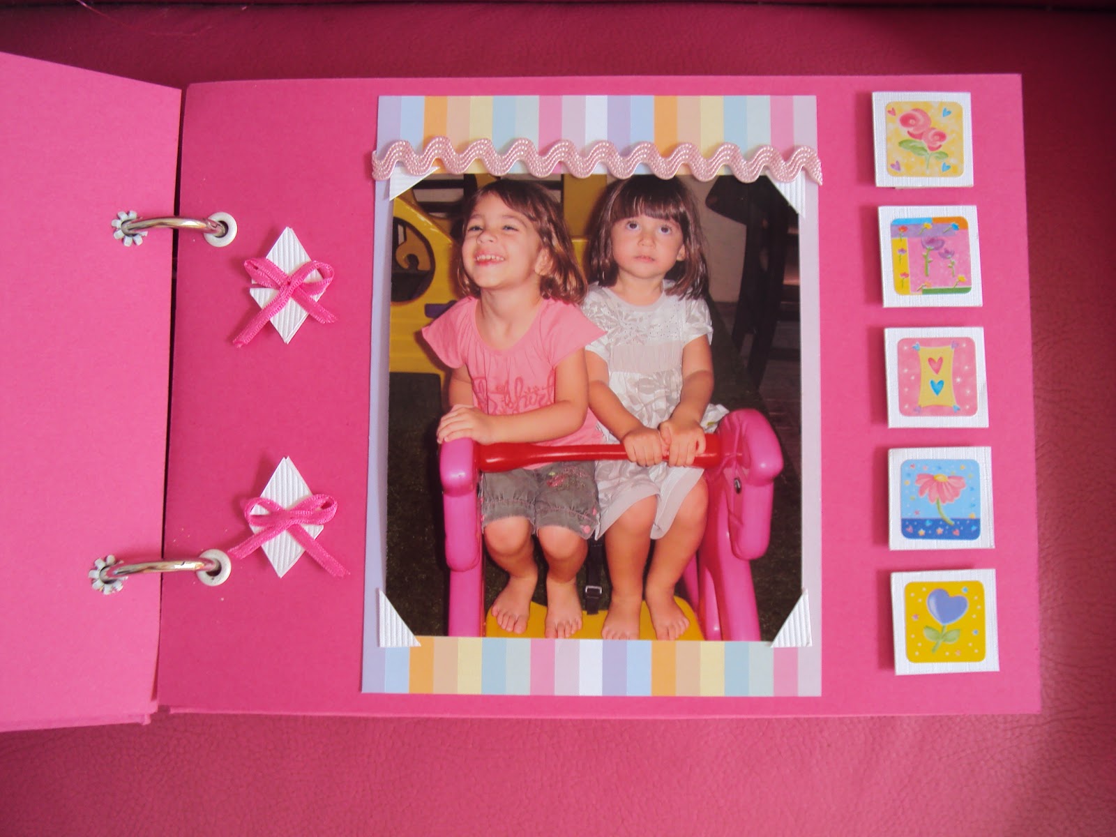 Artes Manuais por Roberta Galiziani: SCRAPBOOK
