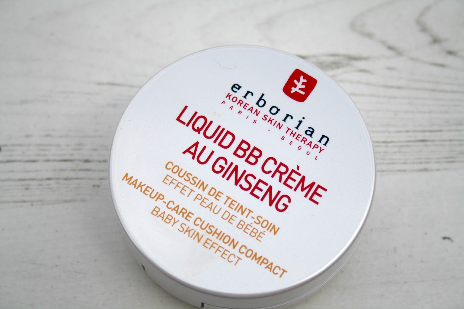 beautyqueenuk: Erborian Liquid BB Creme Cushion Compact