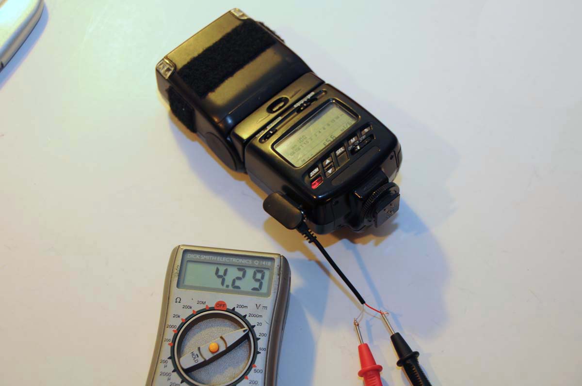 Best of the photography forums - tutorials: The $4 sound activated ...