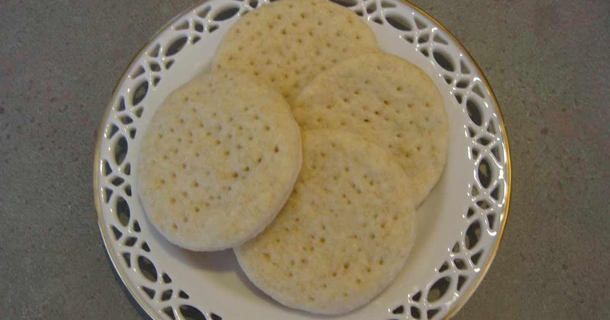 Spendwise Moms: Homemade Ritz Crackers