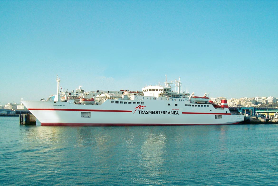 FERRYBALEAR: El Ferry "Ciudad de Málaga" de Trasmediterránea, entra en ...