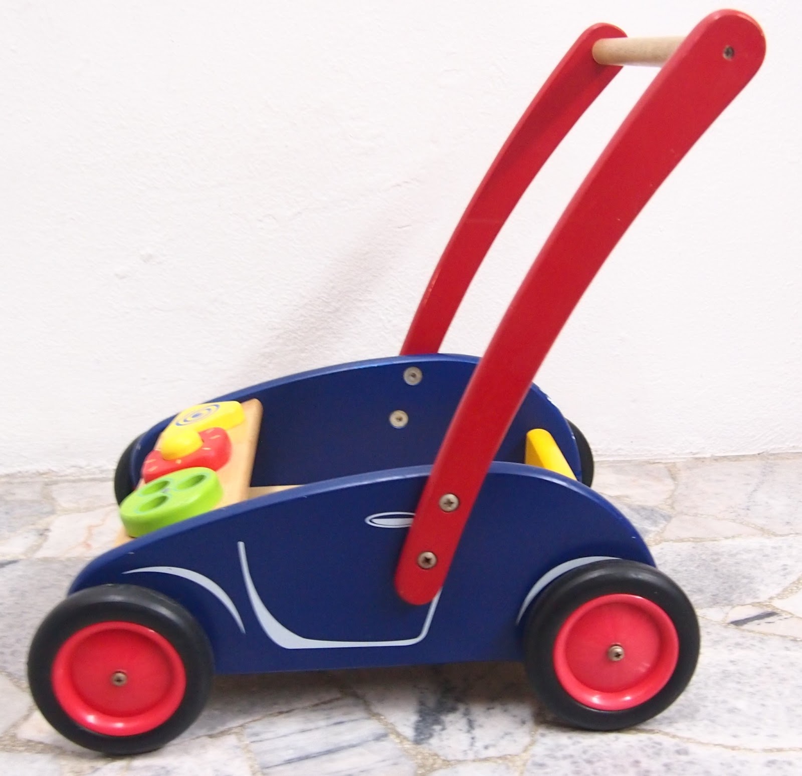 JuaiMurah: Wooden Push Wagon