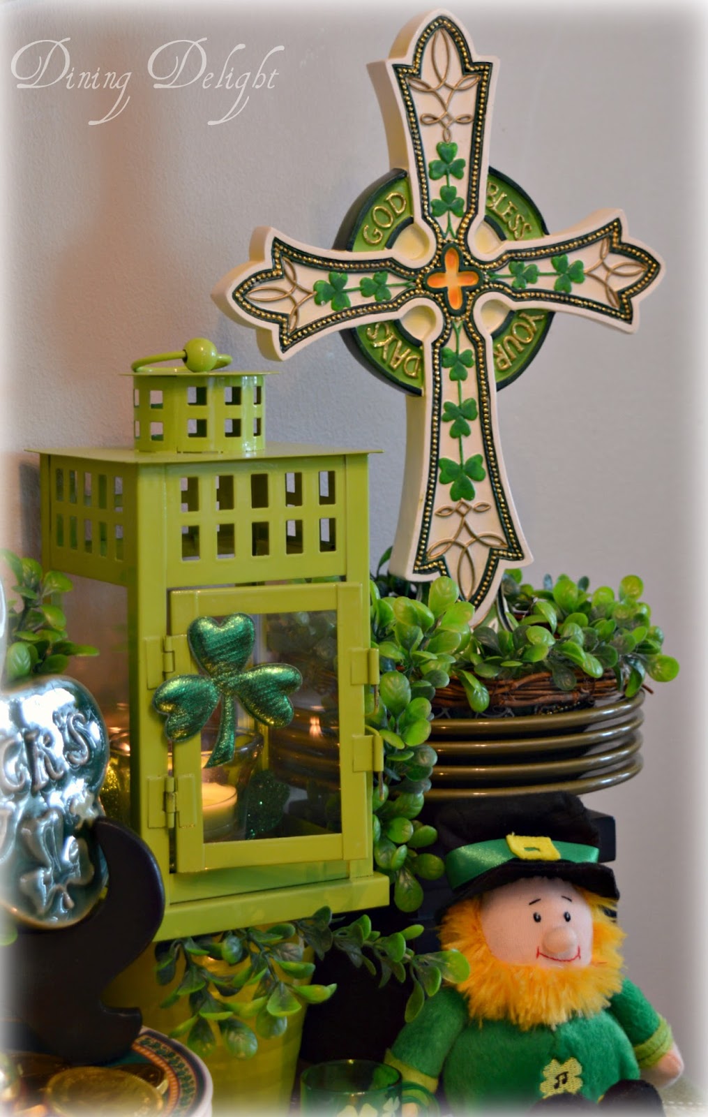 Dining Delight: St Patrick's Day Display