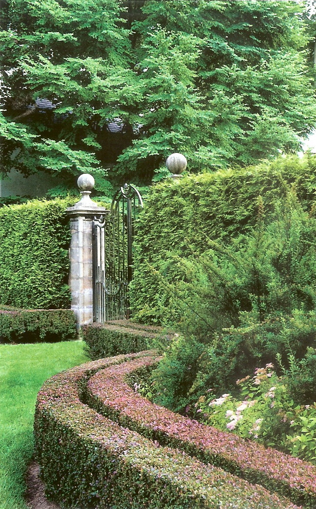 A.J.Barnes: Garden Passage
