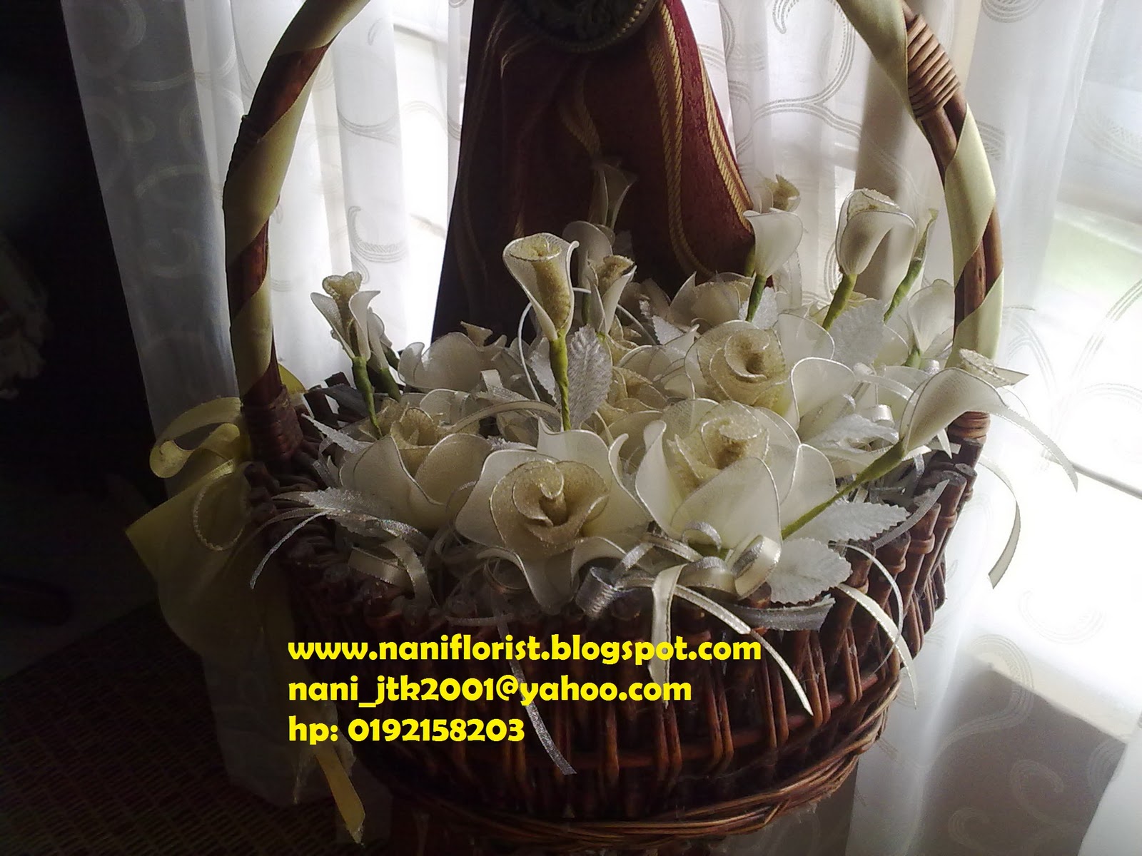 Nani Florist: BUNGA PAHAR GANTUNG VIP DAN BUNGA PAHAR PELAMIN