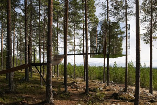 INVISIBLE HOUSE and other three cabins
