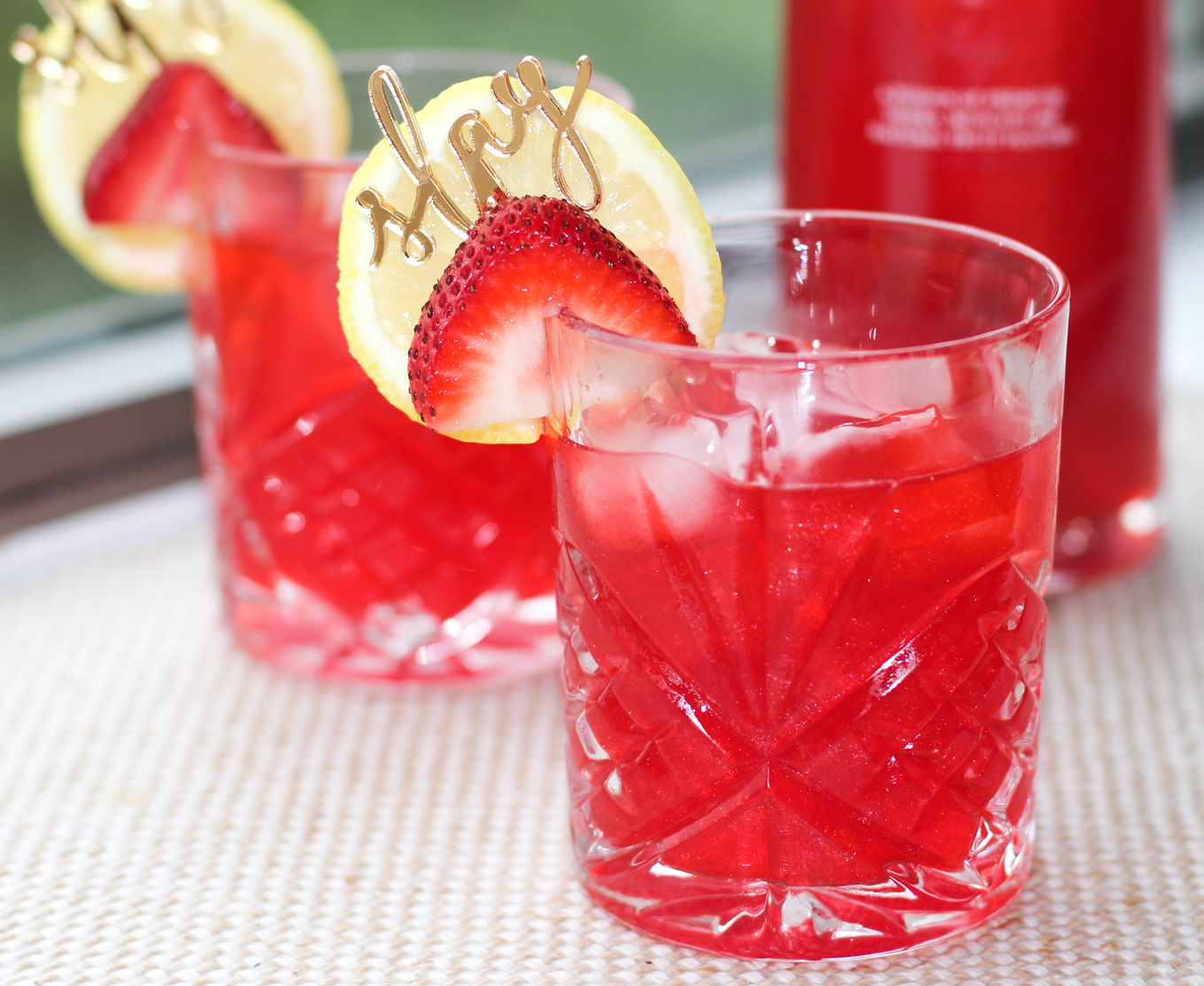 Shimmery Lemonade for Bey