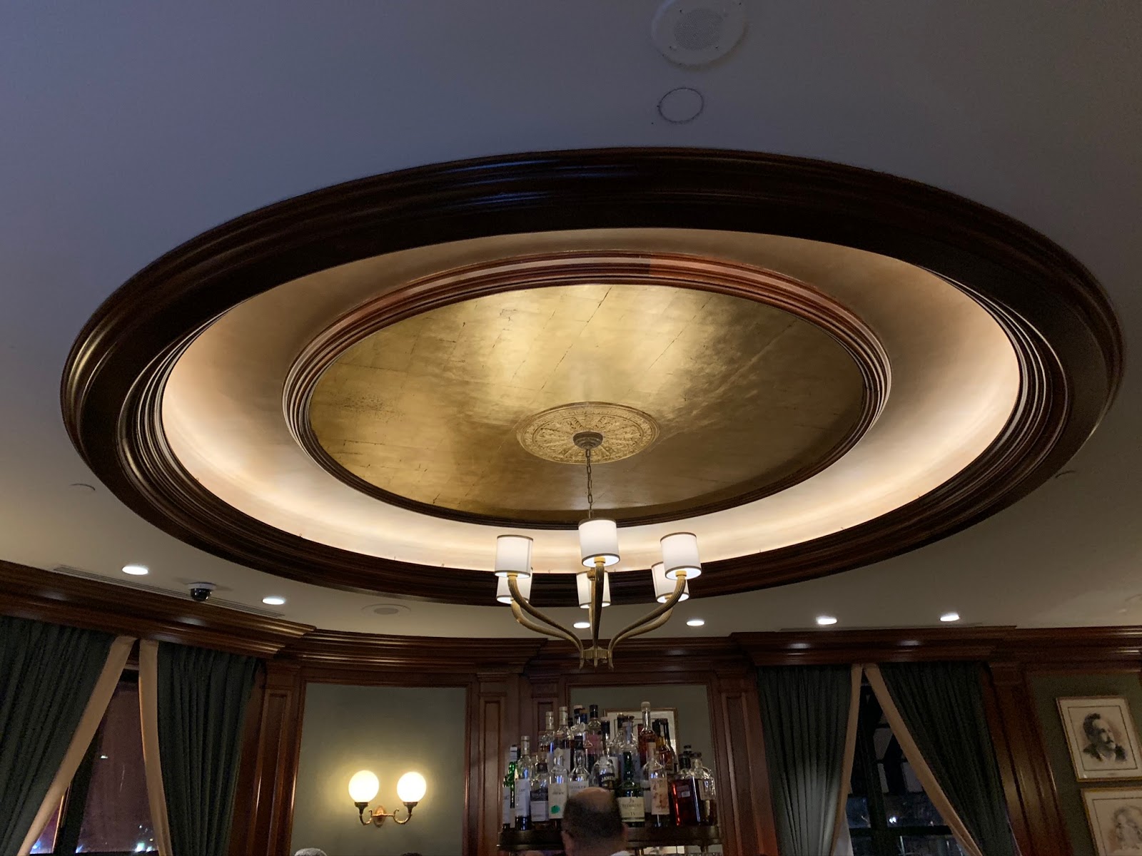 Washington DC: The Round Robin at the Willard Hotel