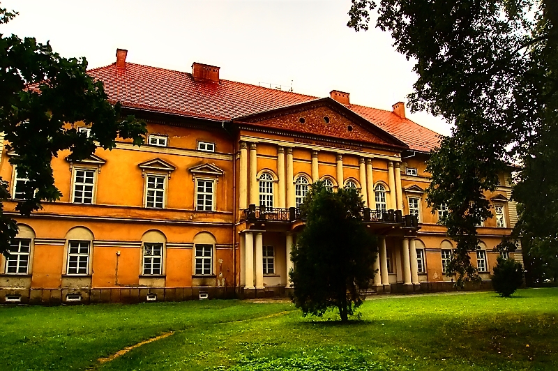 Zamki i palace - foto Majka D: RADŁÓW
